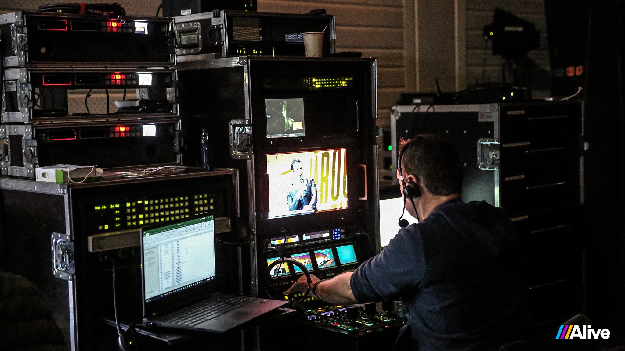 Alive Groupe célèbre un OBO | CFNEWS