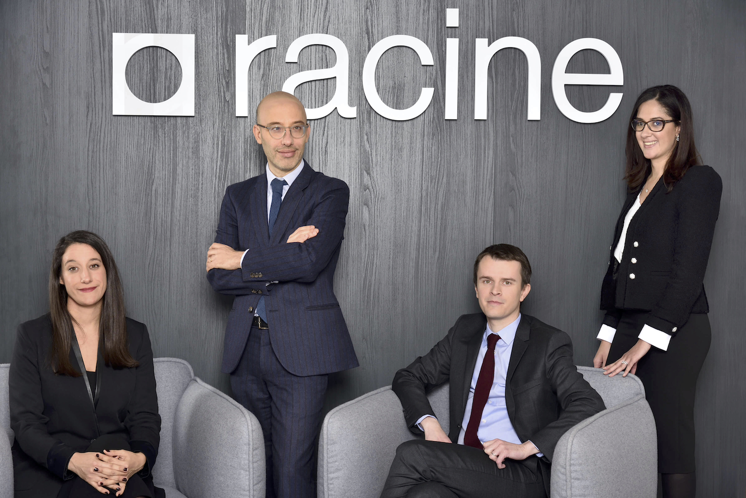 Racine s'étoffe en réglementation financière | CFNEWS